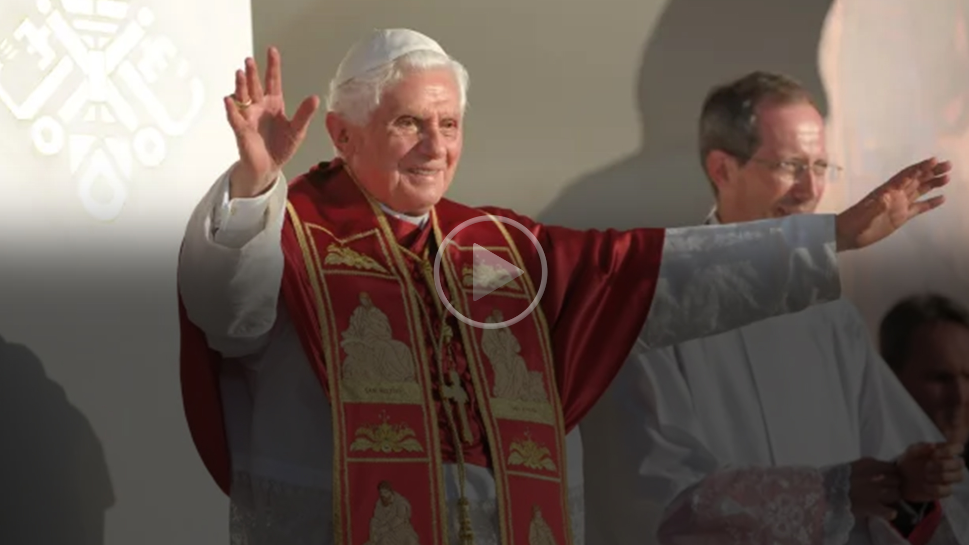 Pope Benedict XVI Dies At 95 - EWTN Vatican